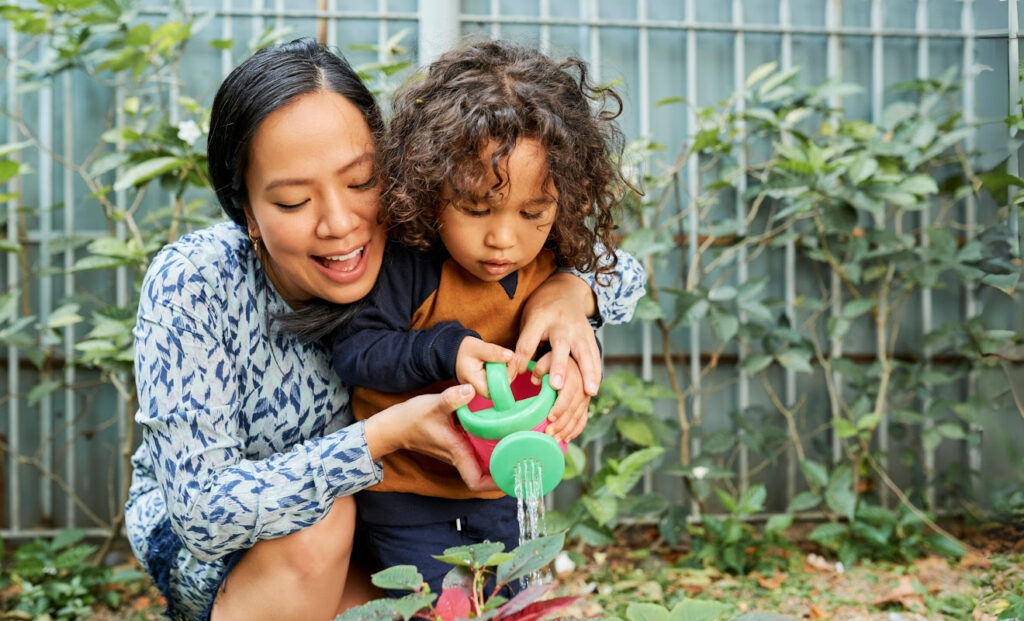 11 Activities That Engage Young Children with Nature - Brookes Blog